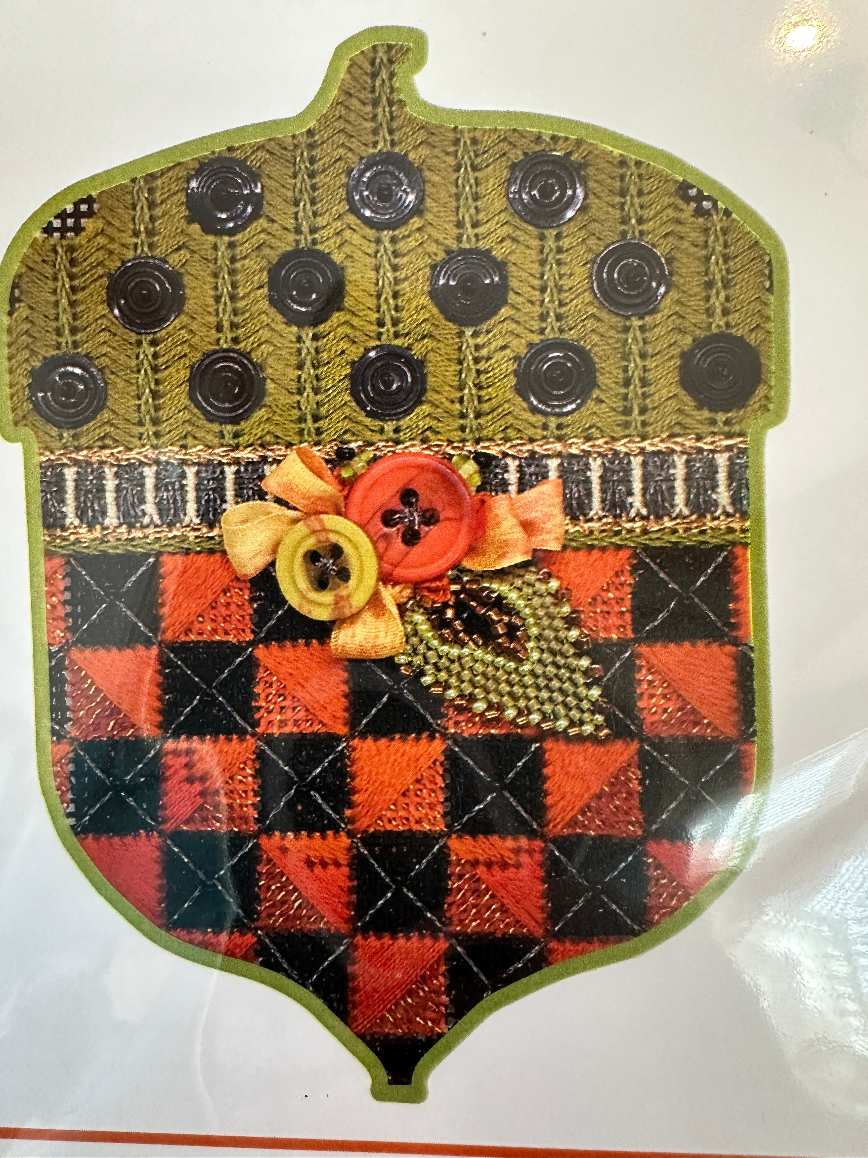 Kelly Clark Acorns – Stitch by Stitch