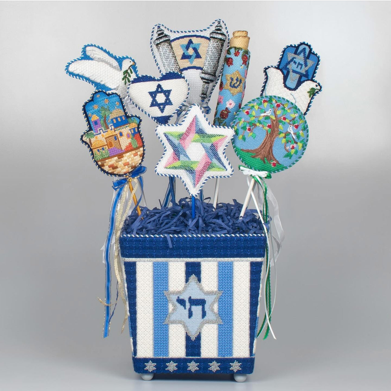 Pepperberry JUD05 Tri Colored Star of David – Stitch by Stitch