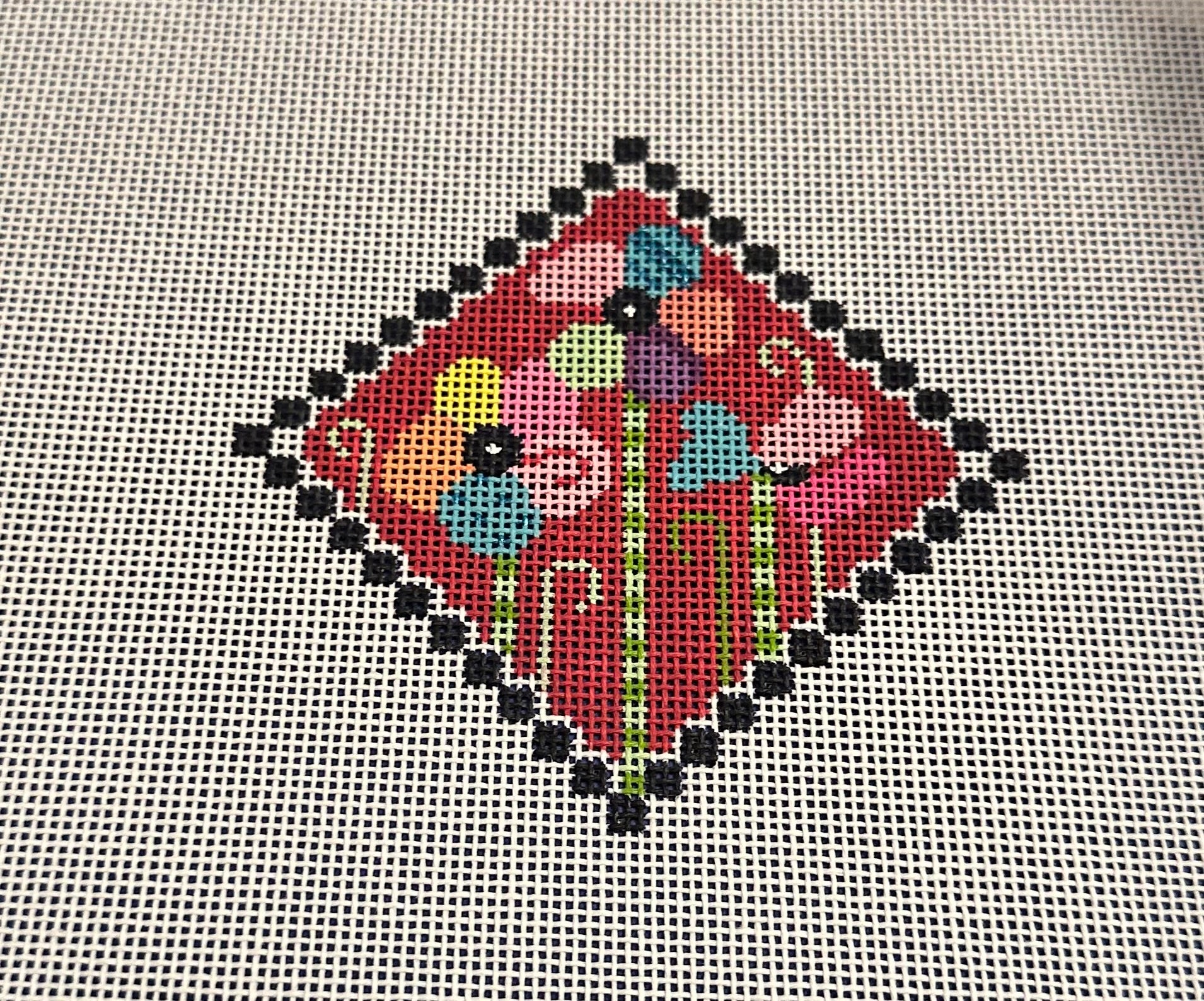 Shelly Tribbey Designs FL47 Poppy Trio – Stitch by Stitch