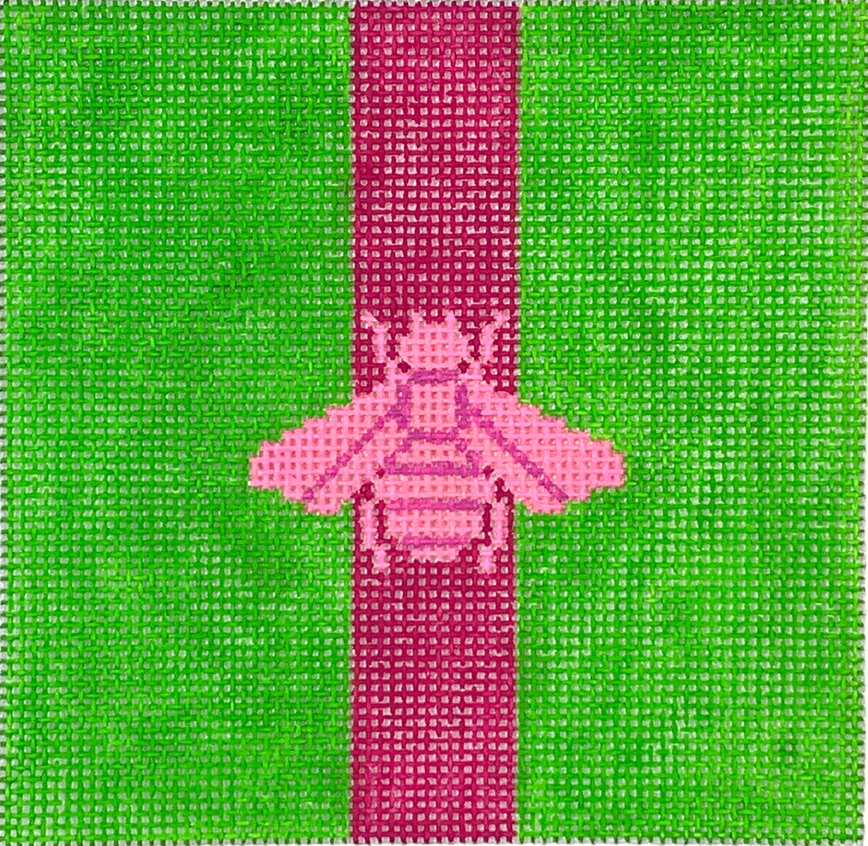 Kate Dickerson INSSQ4-67 Mod Gucci Bee 4x4" Square – Stitch by Stitch