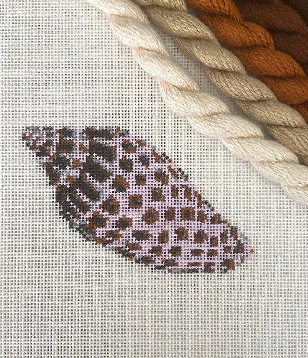 Ann Kaye AOK71 Junonia Shell – Stitch by Stitch
