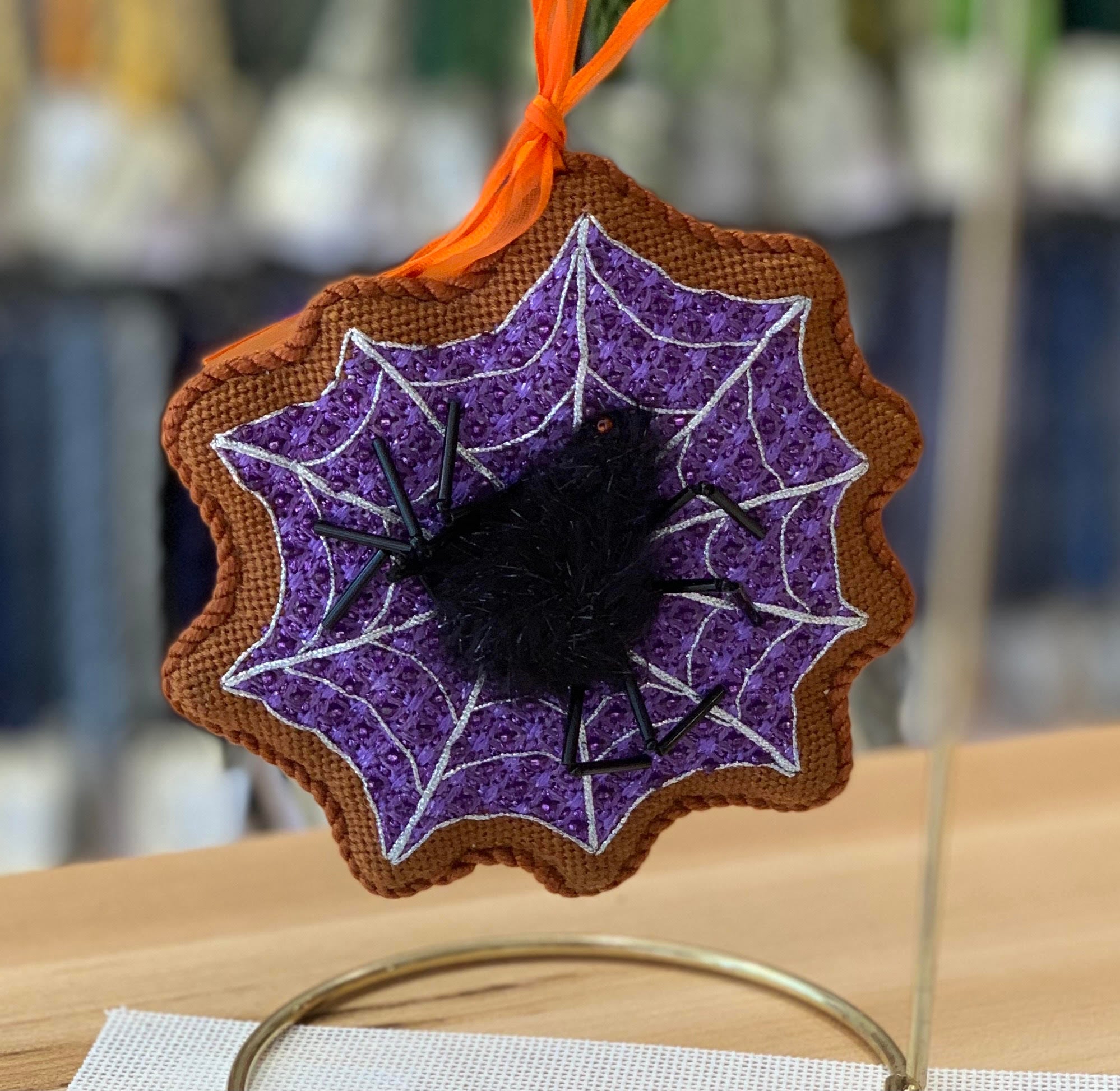 Janet Casey JC-36 Along Came a spider (includes Stitch Guide) – Stitch ...
